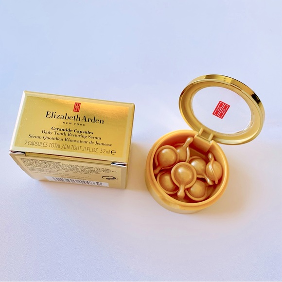 Elizabeth Arden | Skincare | Elizabeth Arden Ceramide Capsules Daily ...